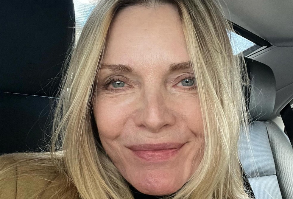 Michelle Pfeiffer mostra beleza natural sem maquiagem e ganha elogios ...