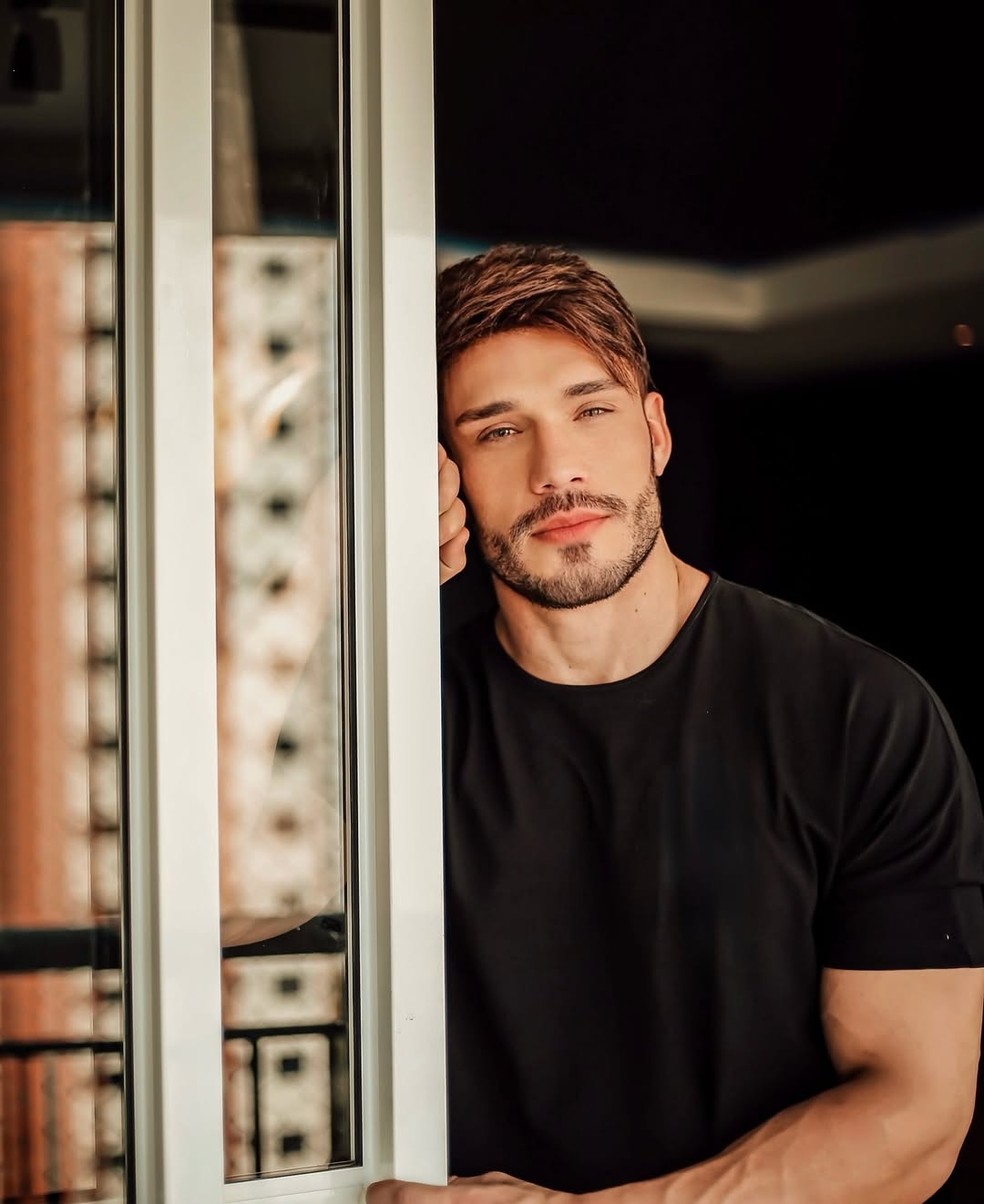 Campeão de 'A Fazenda', Lucas Viana é detido em Dubai e pede orações ...