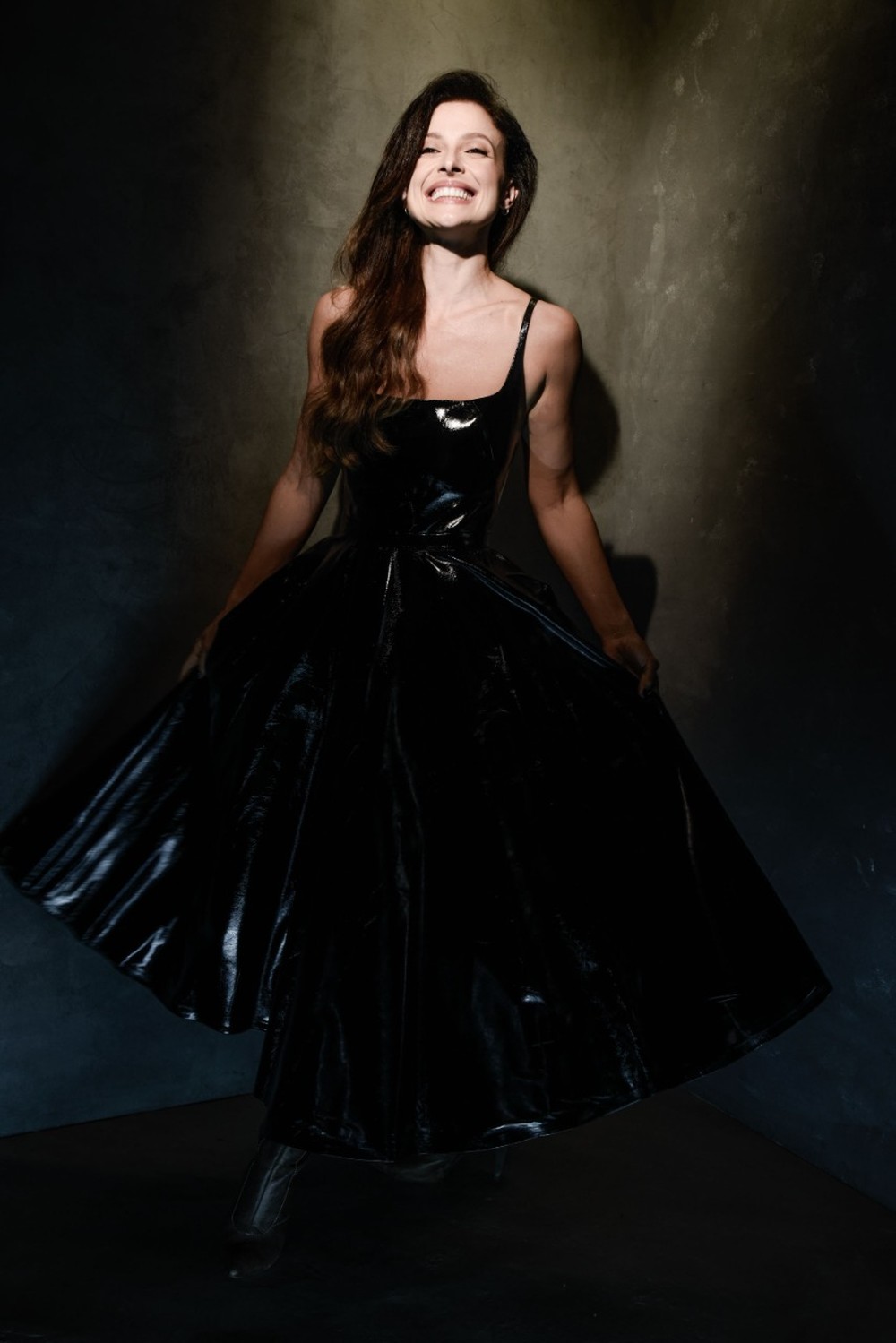 Bruna Spínola lamenta machismo no dia a dia e diz criar a filha para ...