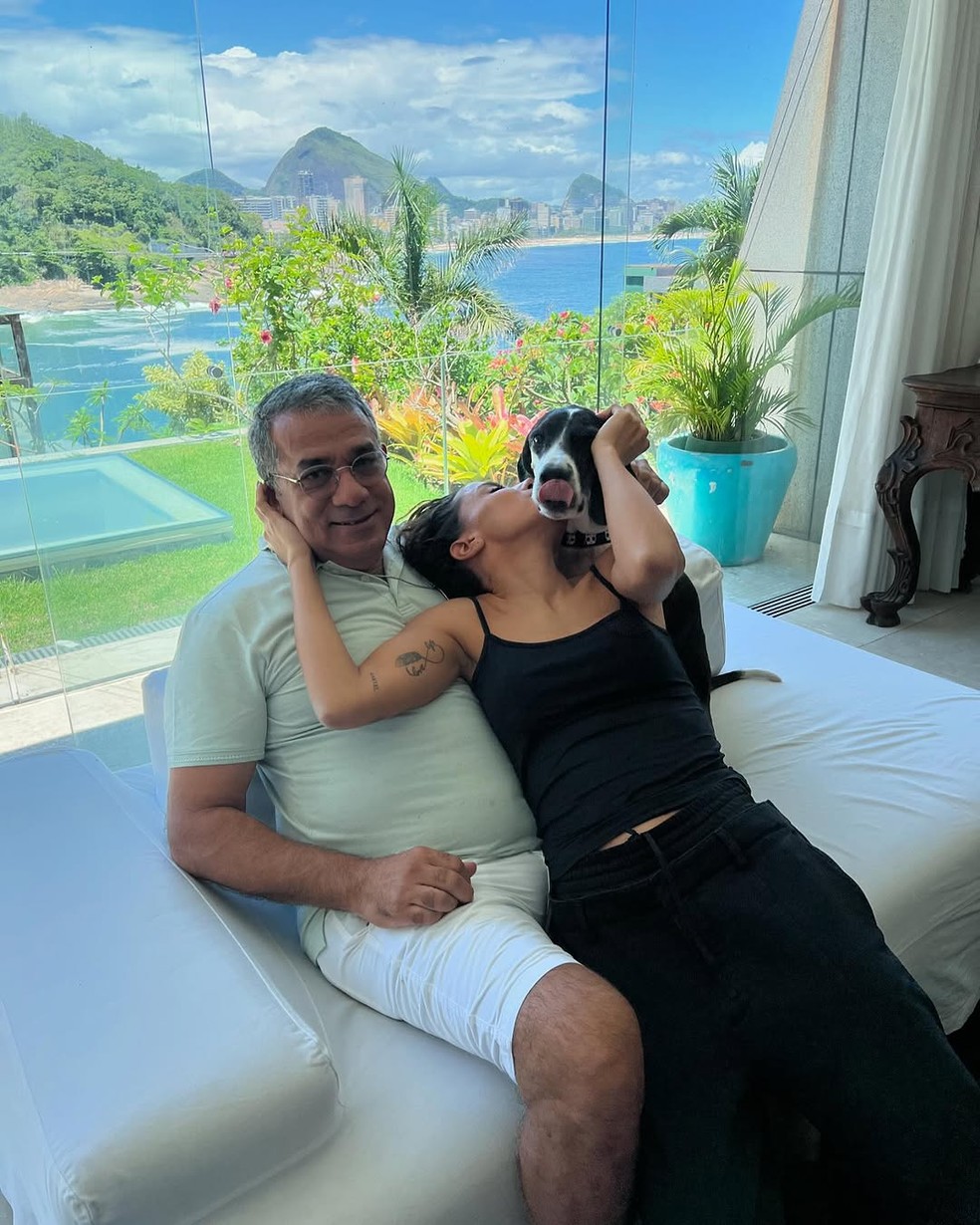 Anitta inclui namorado e astros internacionais em resumo do ano: 'Como ...