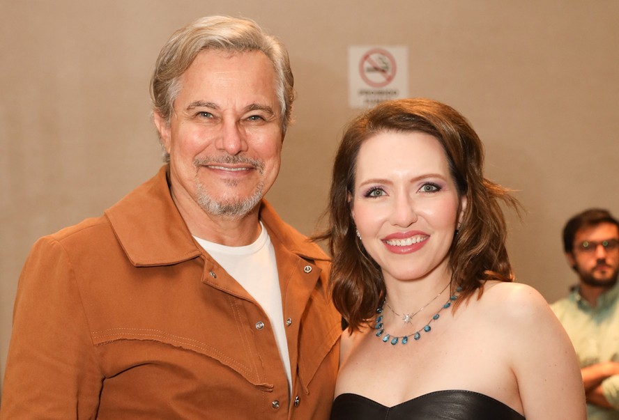 Edson Celulari e Karin Roepke falam da vida a dois: 'Rir das situações ...