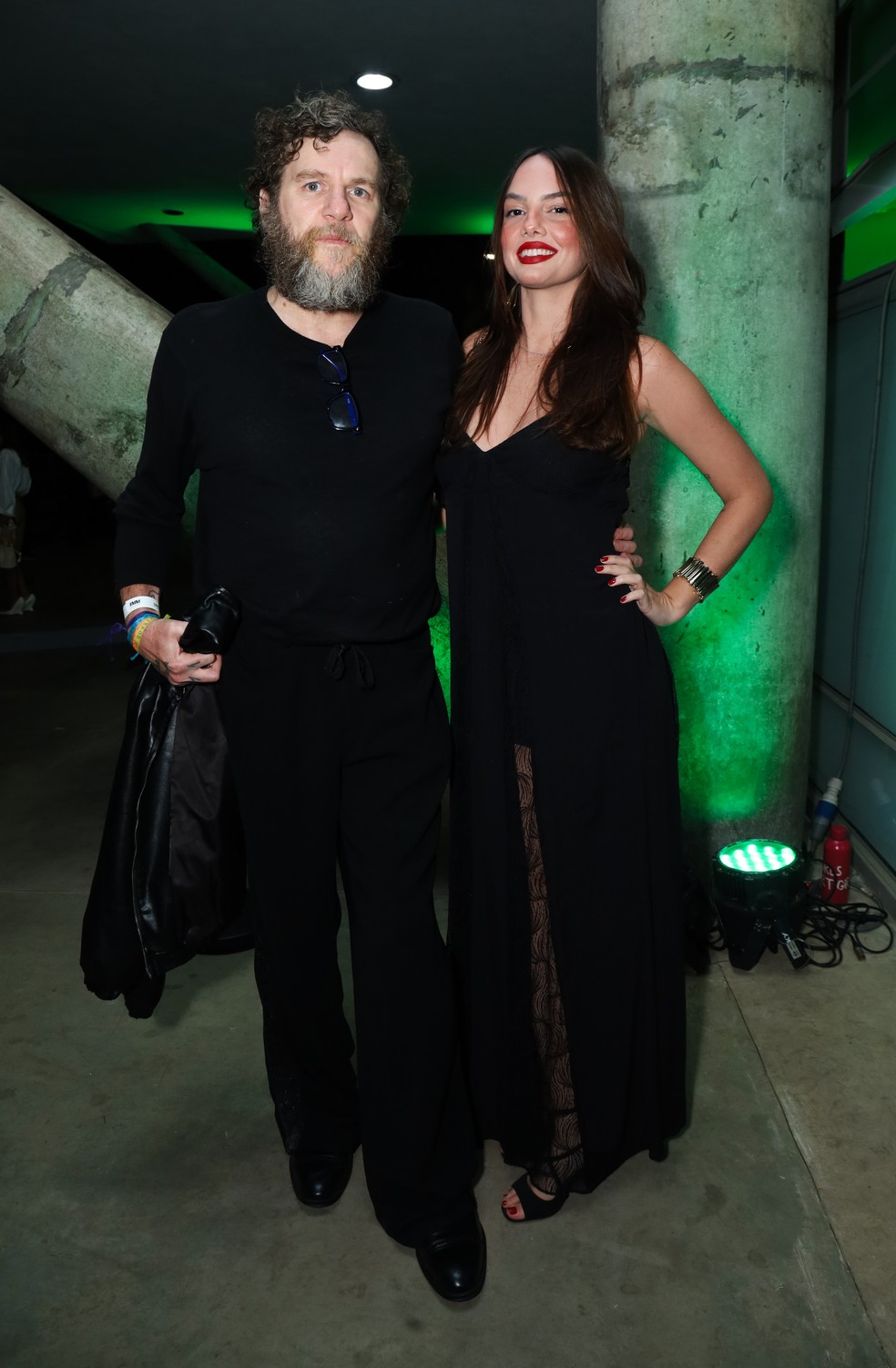 Famosos prestigiam segundo dia de SPFW; Another Place e Lily Sarti desfilam