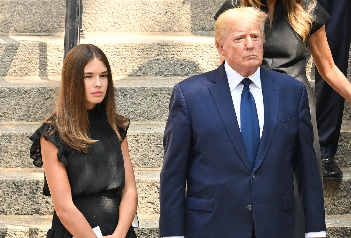 Homem é preso ao invadir resort de Donald Trump para 'se casar com neta ...