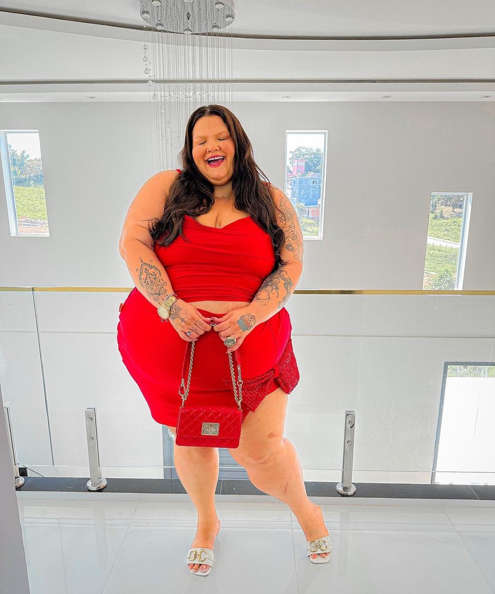 Thais Carla pede a Boninho para entrar no BBB 24 e alfineta Amanda