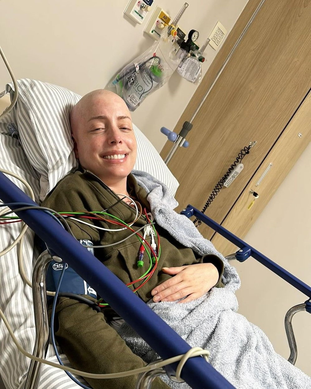Fabiana Justus explica nova ida ao hospital após transplante de medula ...