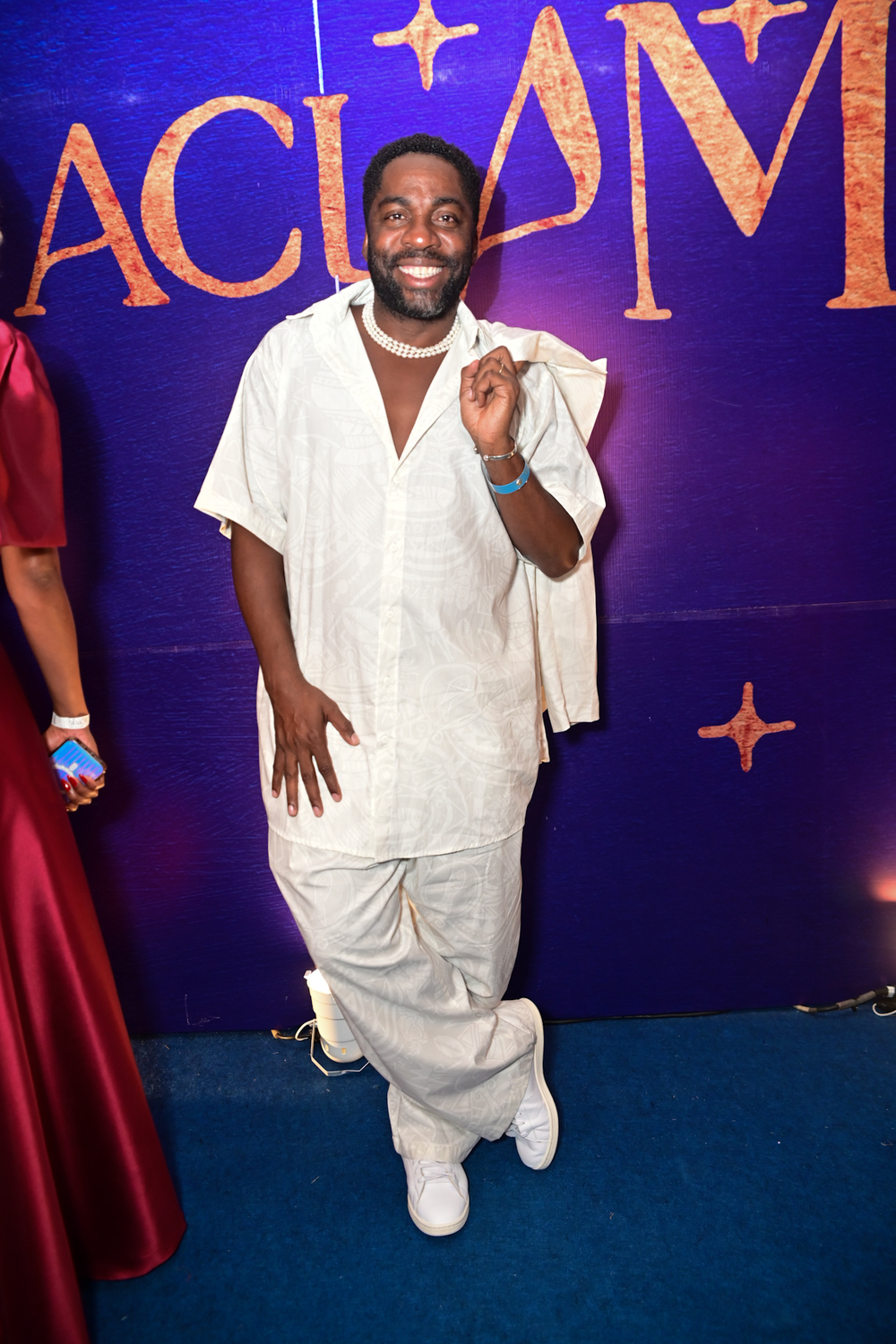 Noite da Aclamação: Léo Santana e Lore Improta reúnem famosos em baile ...