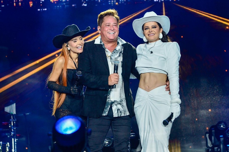 Maiara e Maraisa gravam DVD com participação de grandes nomes do sertanejo