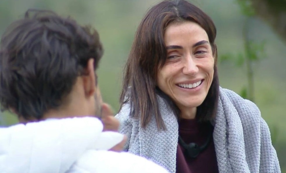 Michelle Barros admite sentimento por Shia Phoenix: 'Estamos envolvidos'