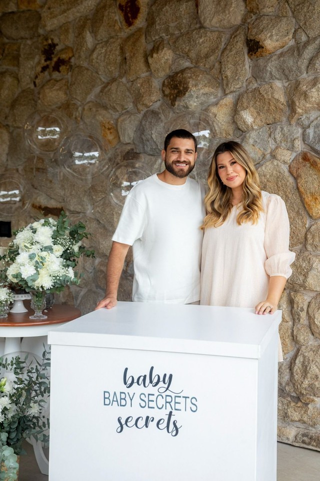 No Dia das Mães, Niina Secrets se emociona em chá revelação de seu ...