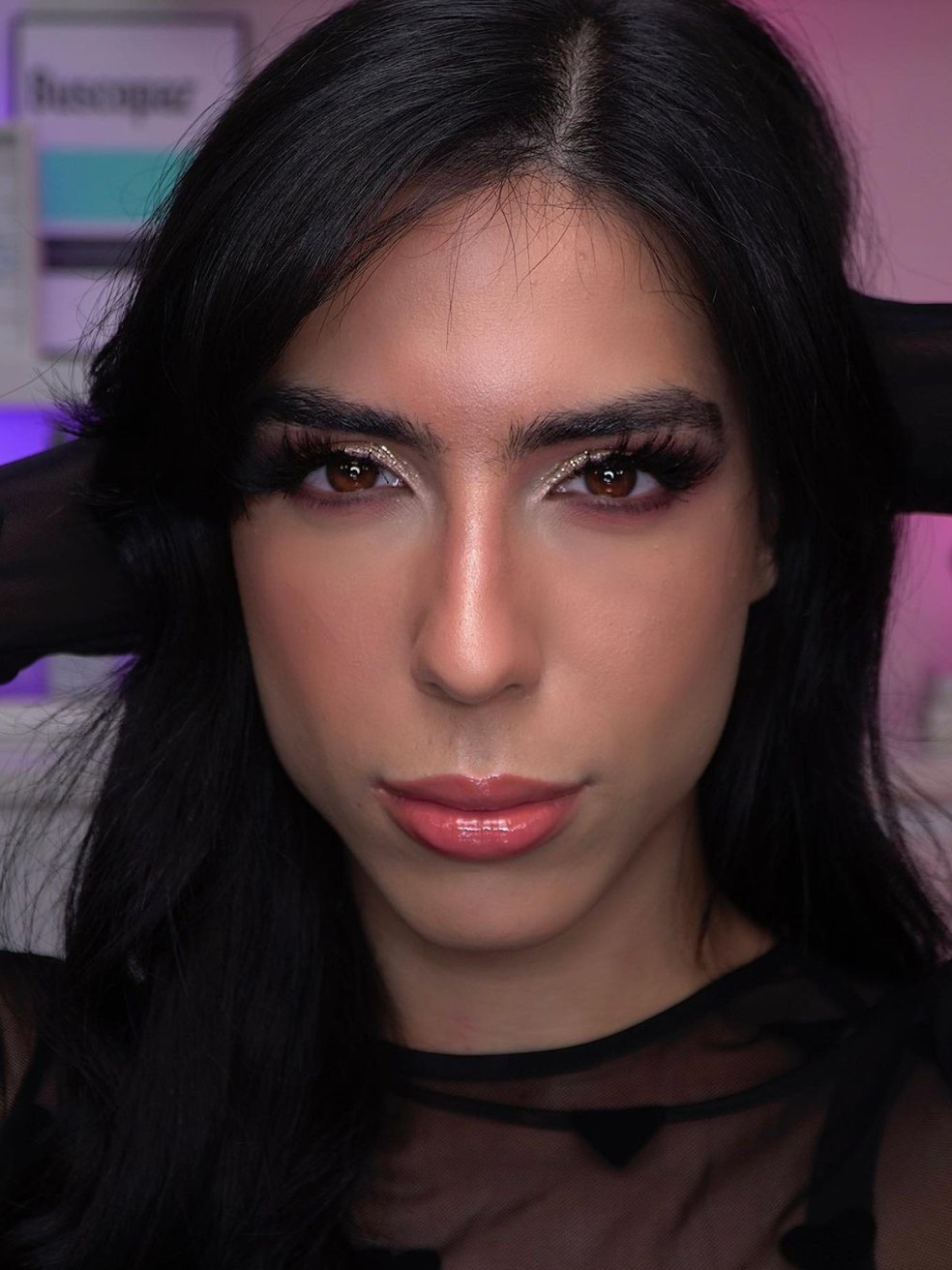 Guru de beleza, Adam Mitch entrega dicas para makes de Carnaval: 'Tem ...