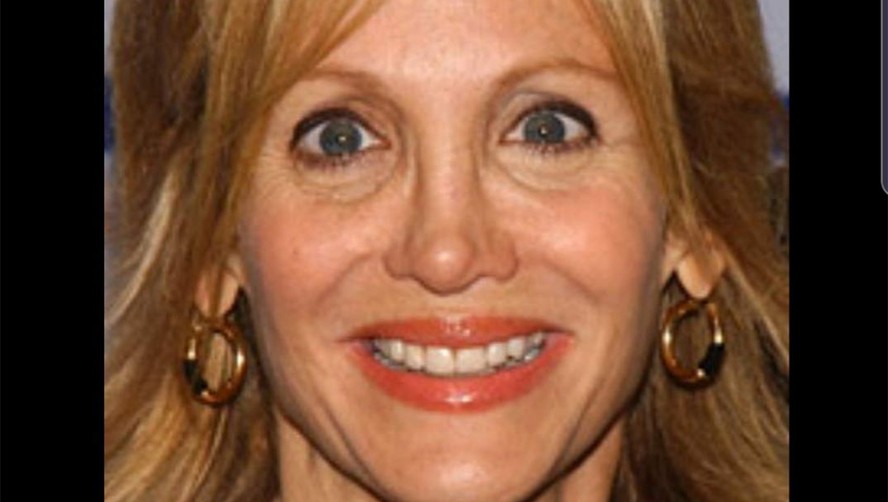 Aleen Sorkin, voz de Arlequina na DC Comics, morre aos 67 anos