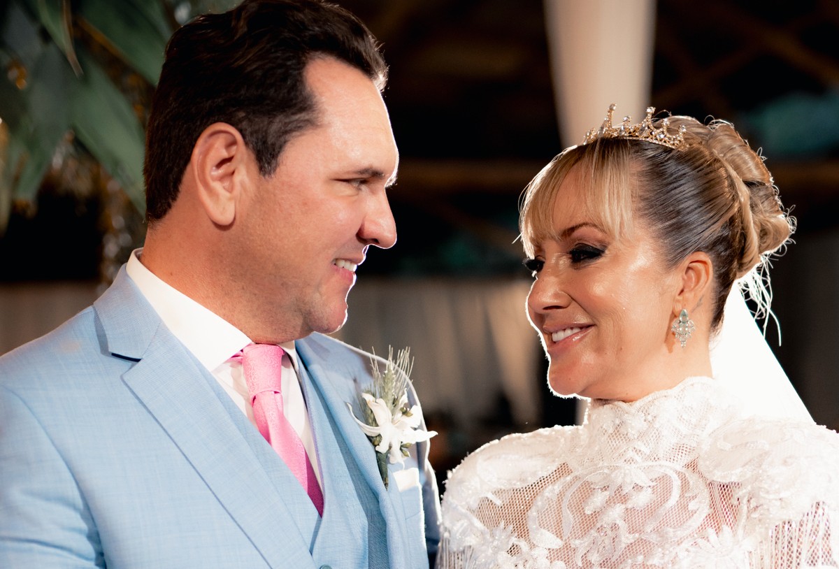 Vivi Fernandez se casa em cerimônia religiosa ao som de trilha de filme ...