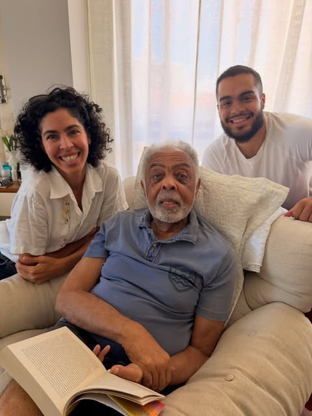 Gilberto Gil posa com filho de Preta Gil e Caetano Veloso: 'Momentos na ...