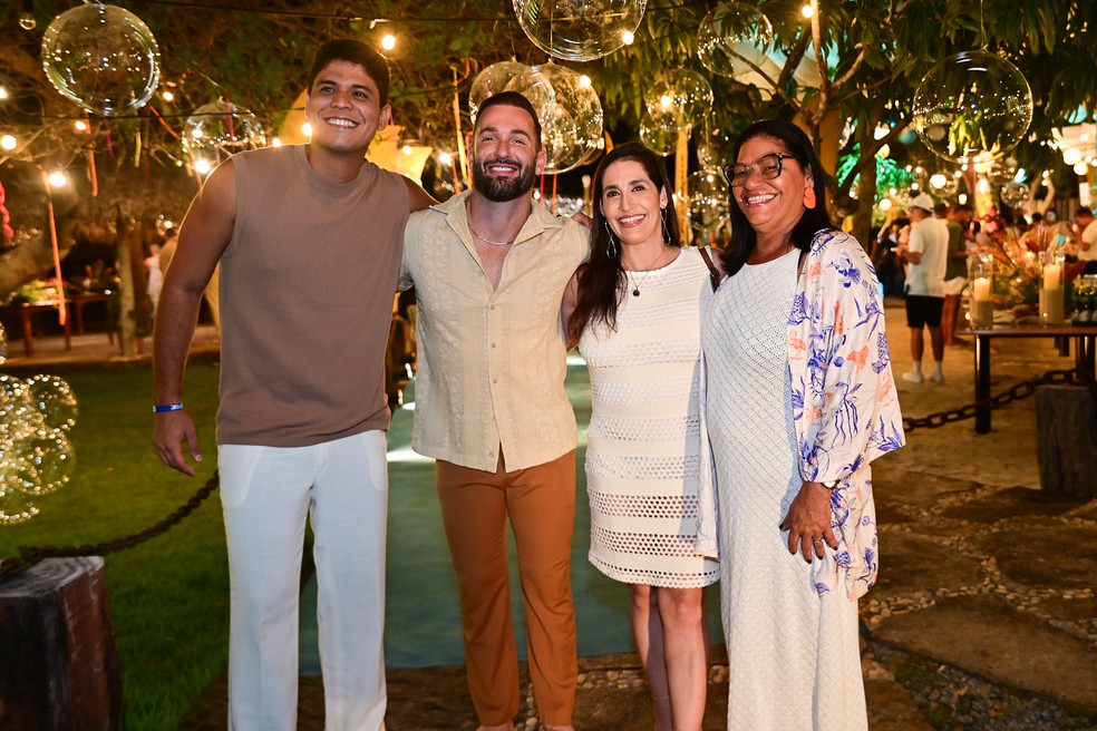 No São João da Thay, Diego Hypolito fala sobre rever Gracyanne Barbosa ...