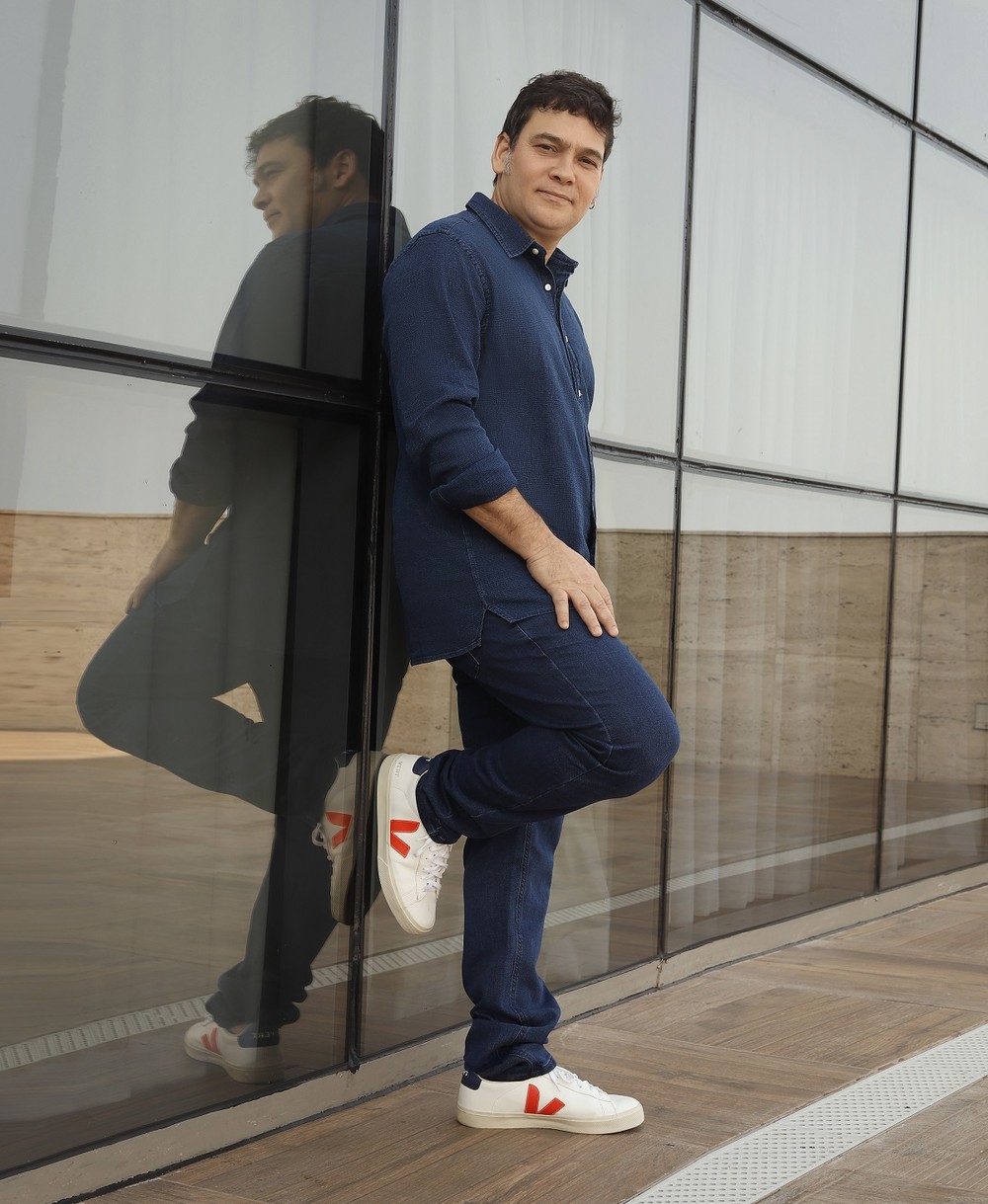 Claudio Gabriel, o Tadeu de 'Terra e Paixão', dá volta por cima ...