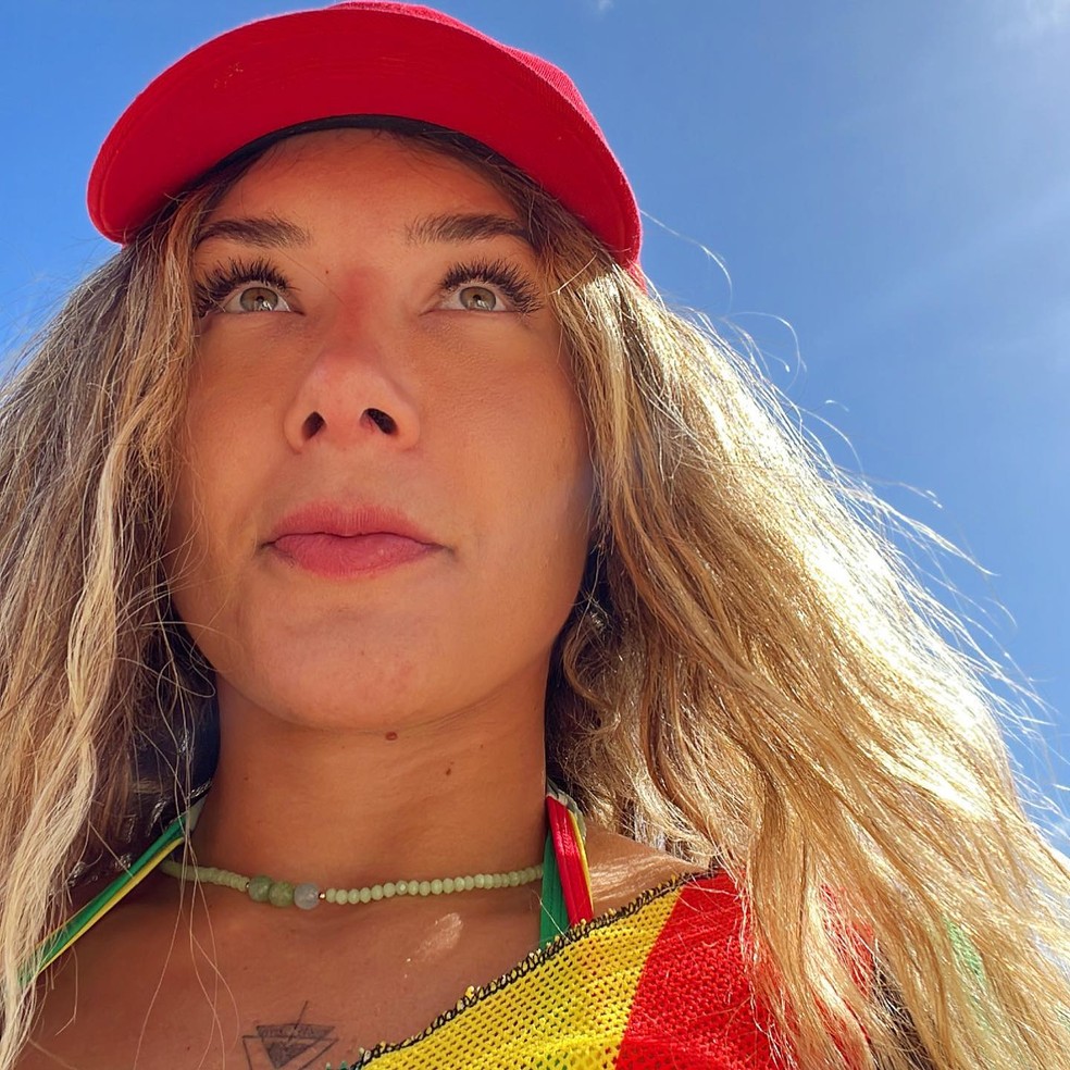 Com saudades de Caio Castro, Daia de Paula mostra viagem à Jamaica