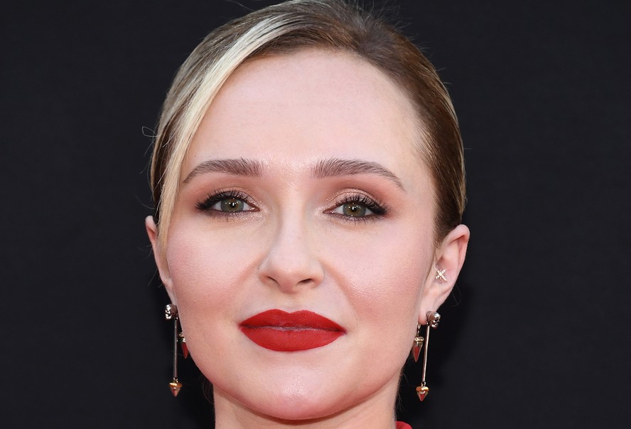 Hayden Panettiere diz que vencedor do Oscar lhe mostrou as partes íntimas