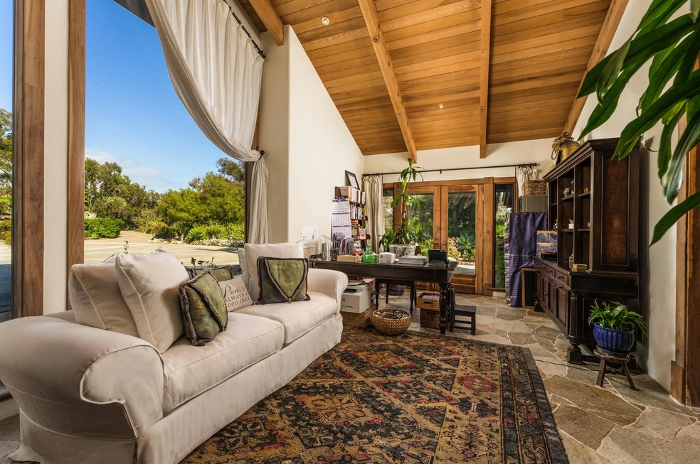 Rancho em que James Cameron escreveu 'Avatar' é colocado à venda por R ...