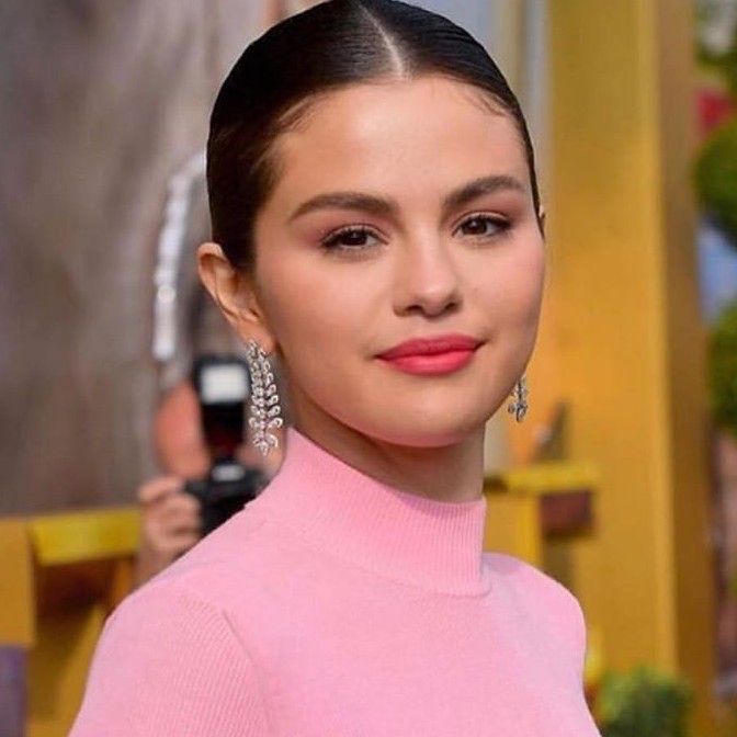 Saiba tudo sobre: Selena Gomez