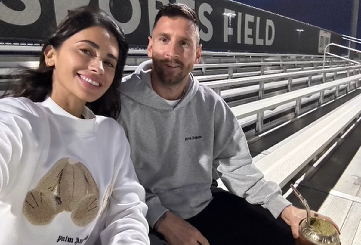Messi e Antonela Roccuzzo voltam a aparecer juntos após suposta crise