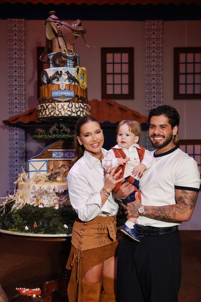 Virginia Fonseca e Zé Felipe comemoram aniversário de 1 ano de José ...