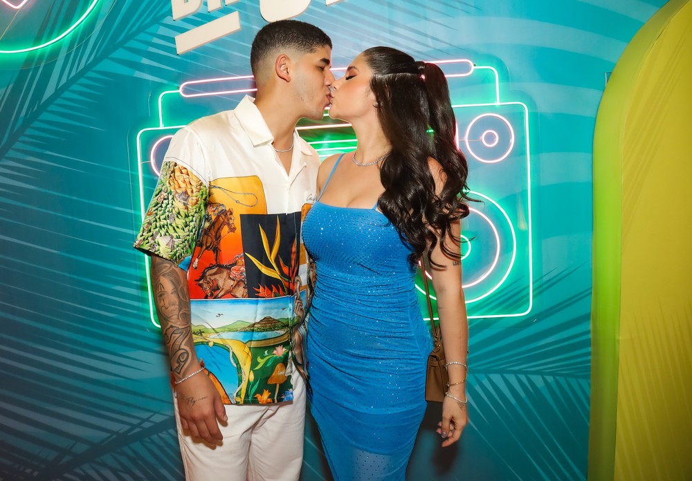 Farofa da Gkay 2023: Valesca beijando DJ Nathi, pegação a três, e mais ...