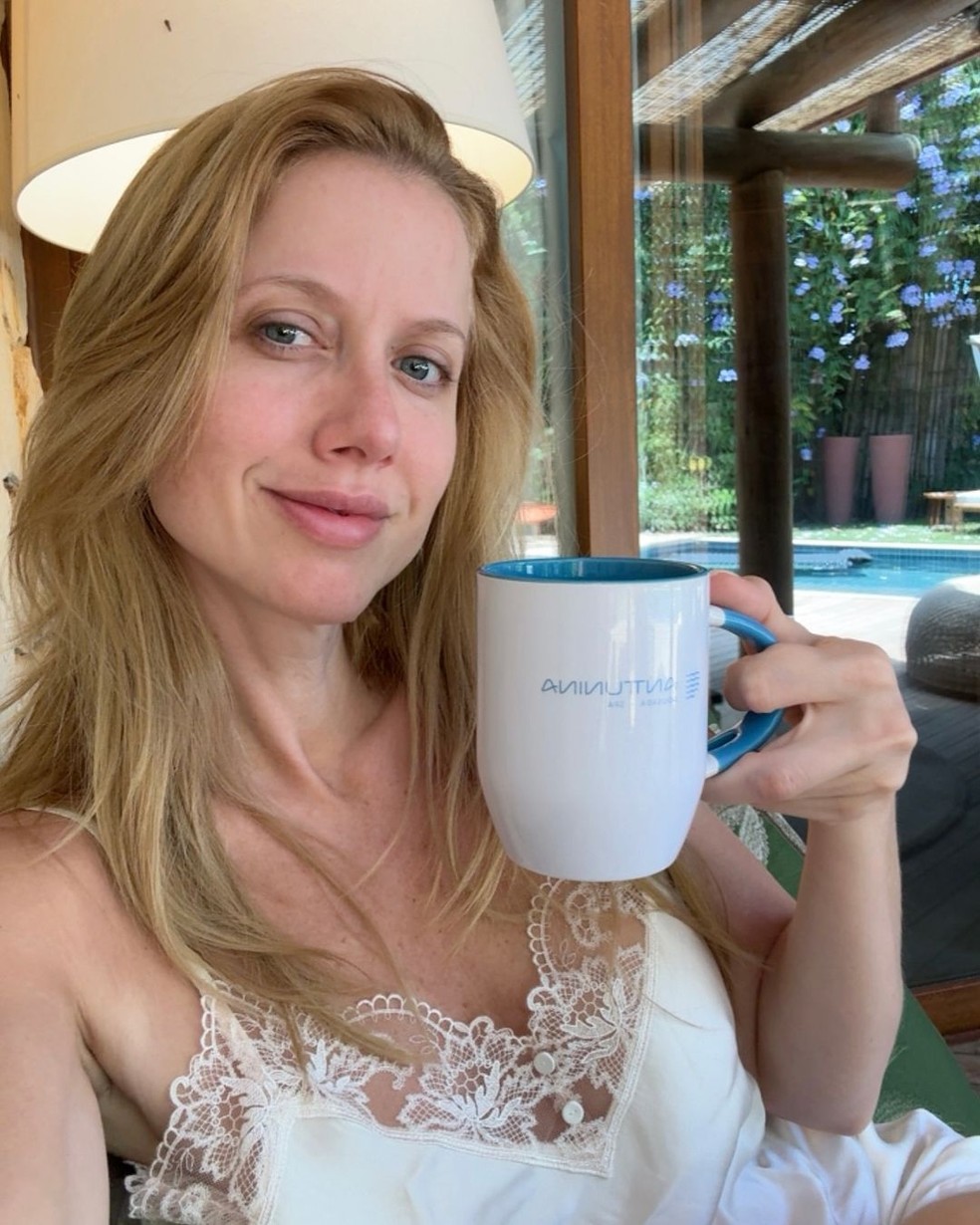 Gabriela Prioli compartilha momentos de viagem romântica sem a filha ...