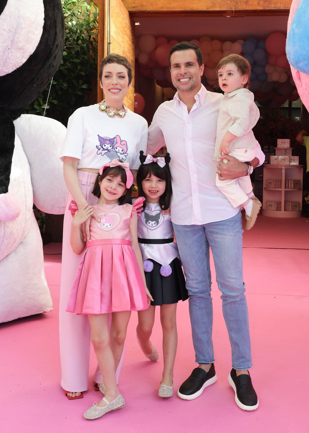 Fabiana Justus celebra aniversário das filhas gêmeas com festa luxuosa ...