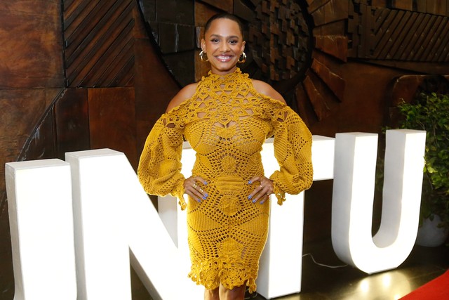 Jéssica Ellen, Regina Casé e mais famosos vão a 1° Prêmio de Cultura ...