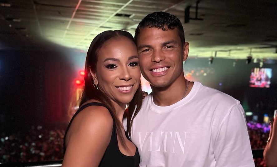 Belle Silva conta como mantém casamento à distância com Thiago Silva