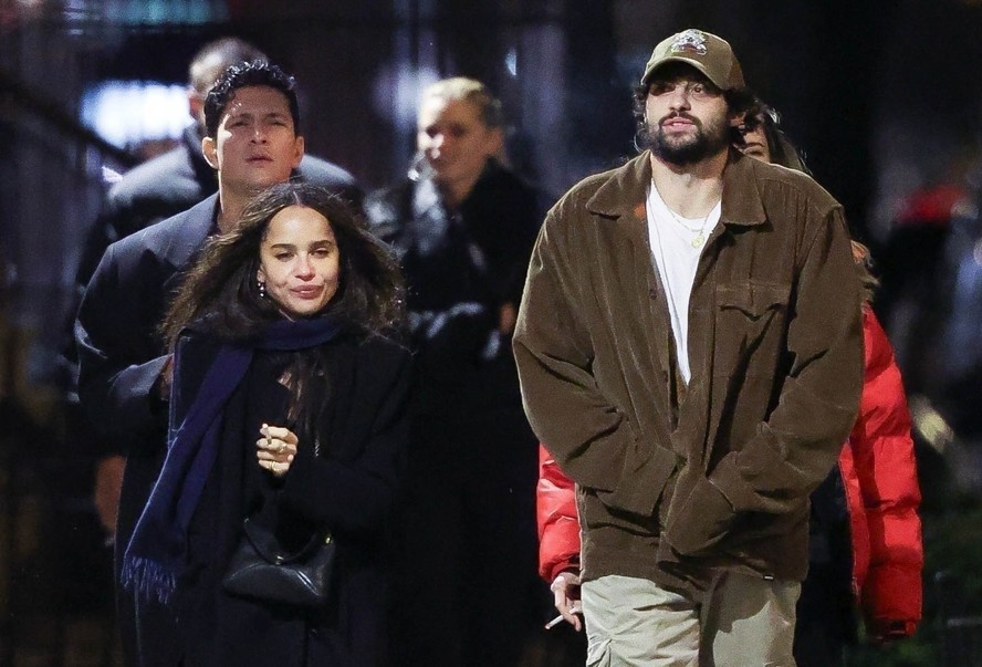 Zoë Kravitz desperta rumores de romance com Noah Centineo 4 meses após ...