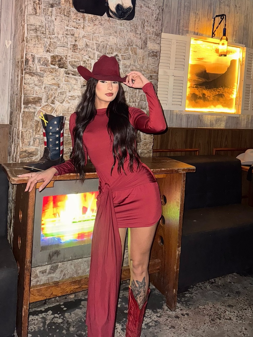 Sósia de Ana Castela ganha visita da cantora em seu aniversário e web ...