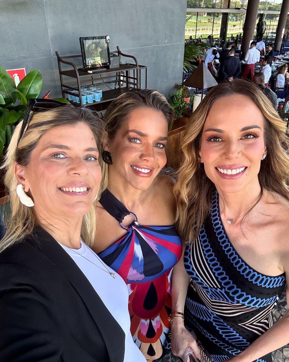 De angelicat a empresária artística: conheça a trajetória de Mariana ...