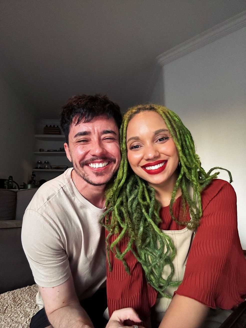 Pansexual, Nátaly Neri acompanhou transição de gênero do namorado: 'A ...