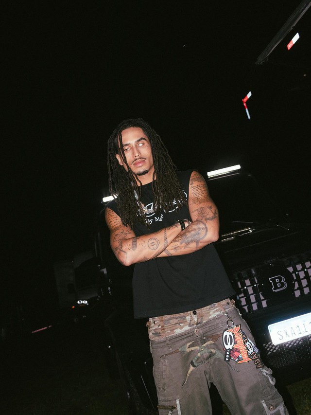Rapper Matuê compra carrão importado de R$3,5 milhões