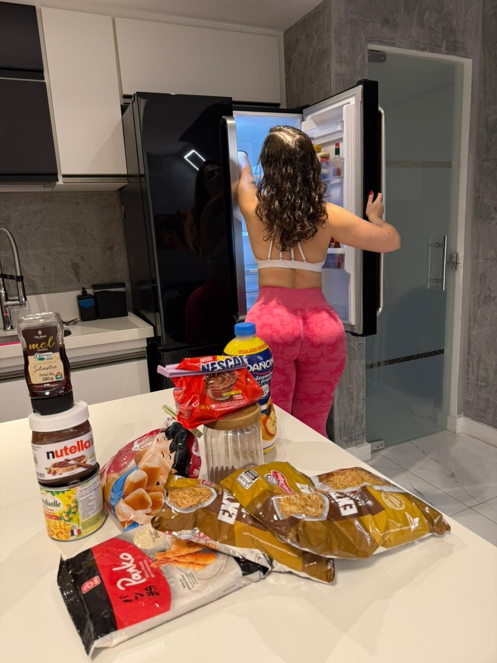 Miss Bumbum Kerolay Chaves corta ultraprocessados e investe em dieta ...