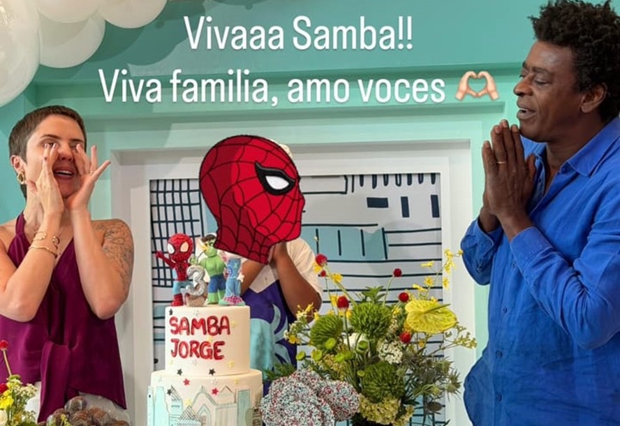 Seu Jorge comemora aniversário do caçula, Samba Jorge, em SP