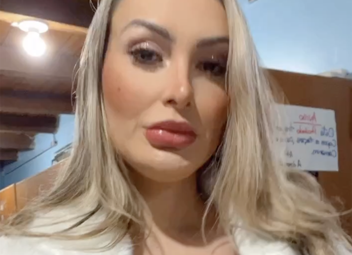 Andressa Urach mostra look escolhido para voltar à boate de ...