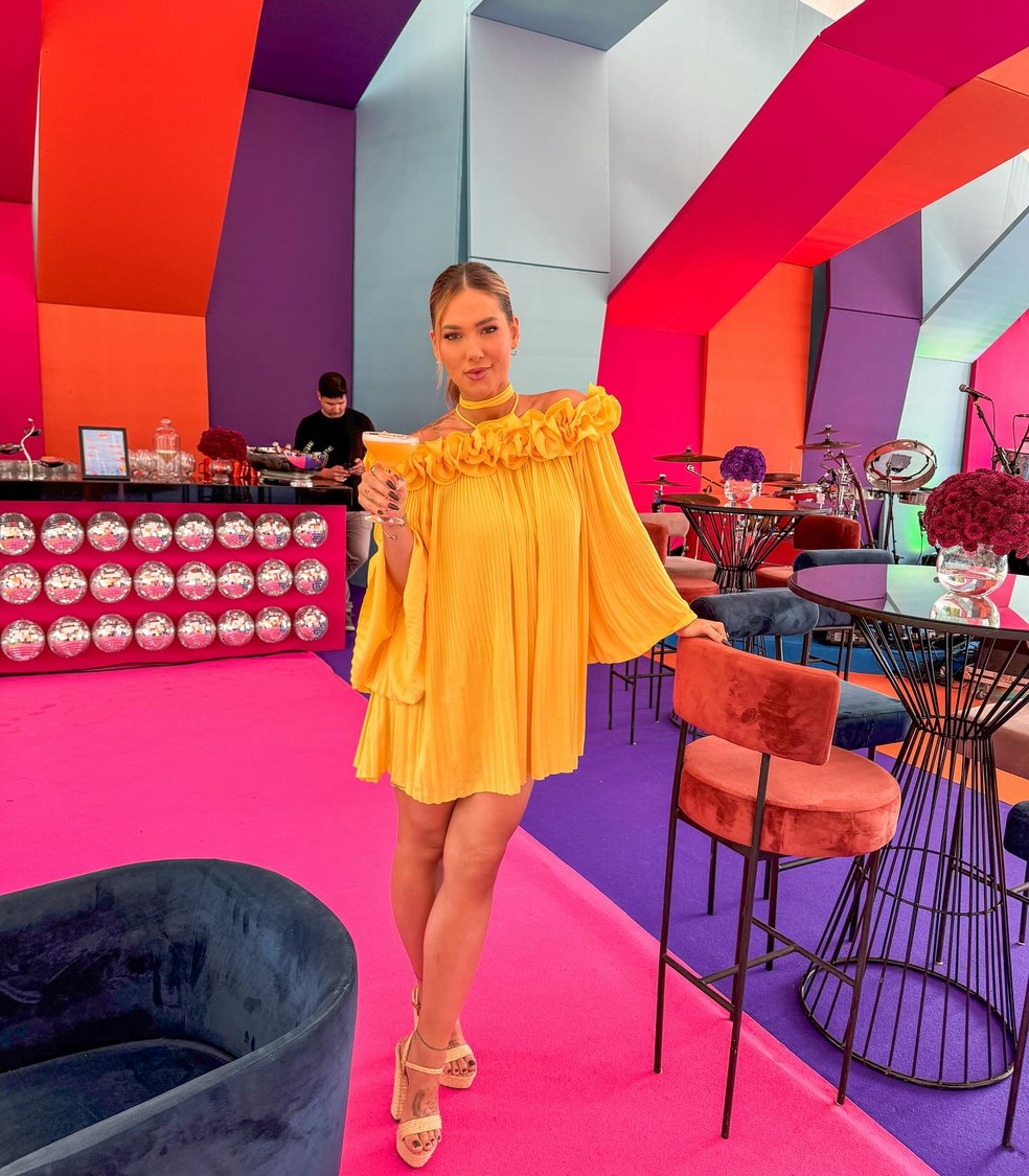 Apartamento em joias, vestido exclusivo e mais: Virginia Fonseca usa ...