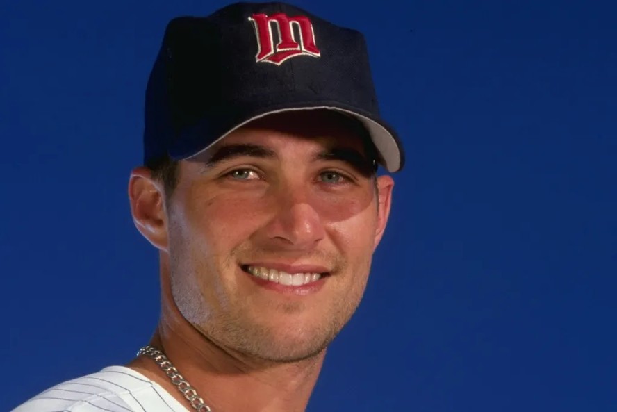 Astro do beisebol americano Daniel Serafini matou sogro por fortuna ...