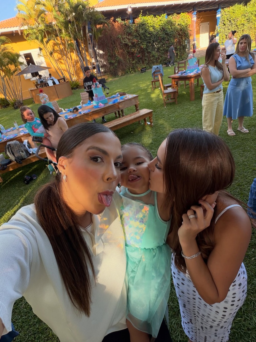 Bruna Biancardi abre álbum com as filhas e interação de Mavie e Mel ...