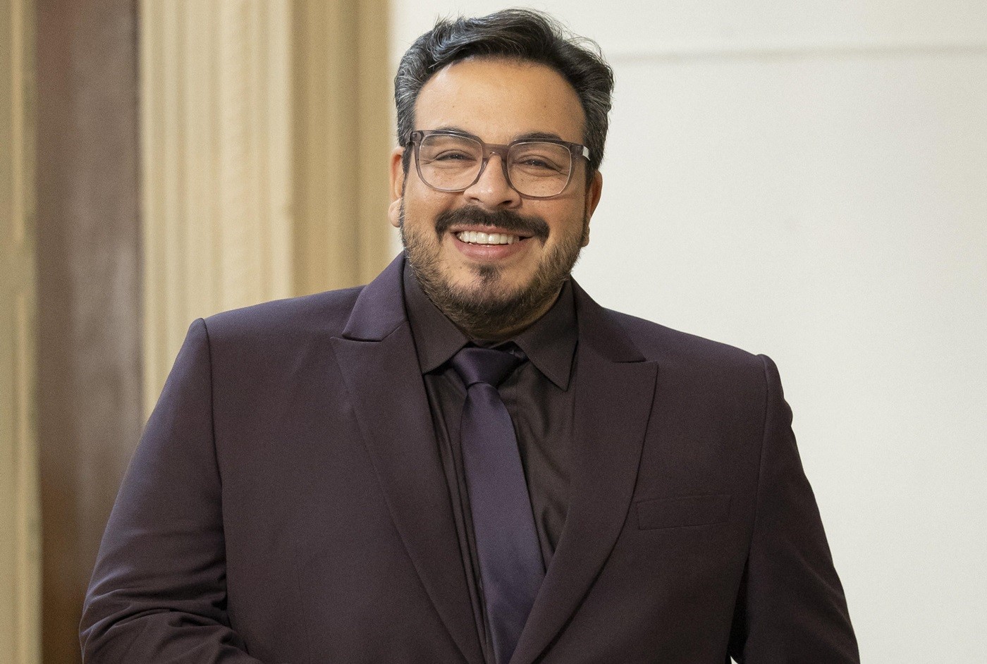 Luis Lobianco sobre lado cômico em 'Vale Tudo': 'Não é piada, é humanidade'