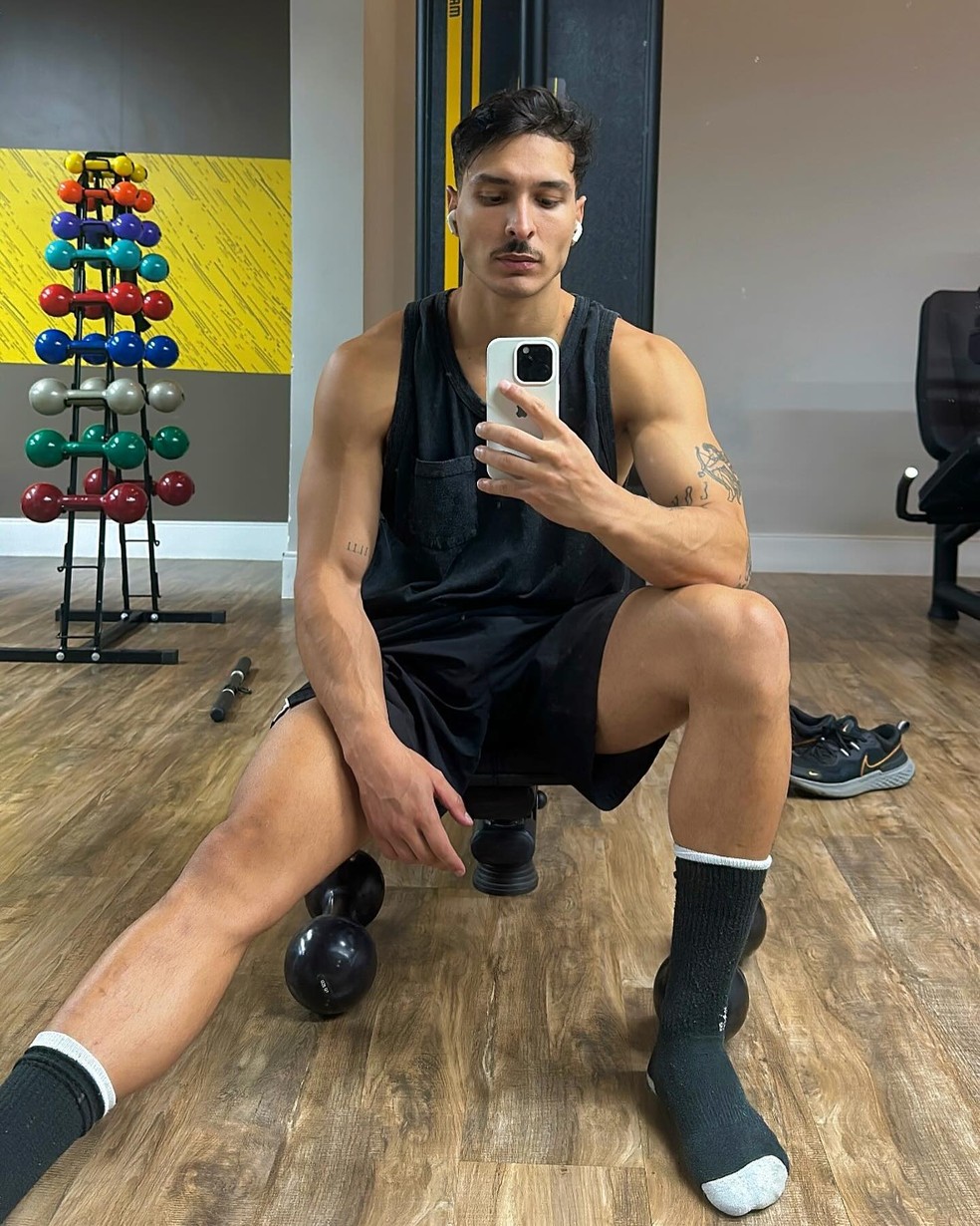 BBB 24: affair da ex-BBB Alane mostra músculos e web elogia: 'Alano ...