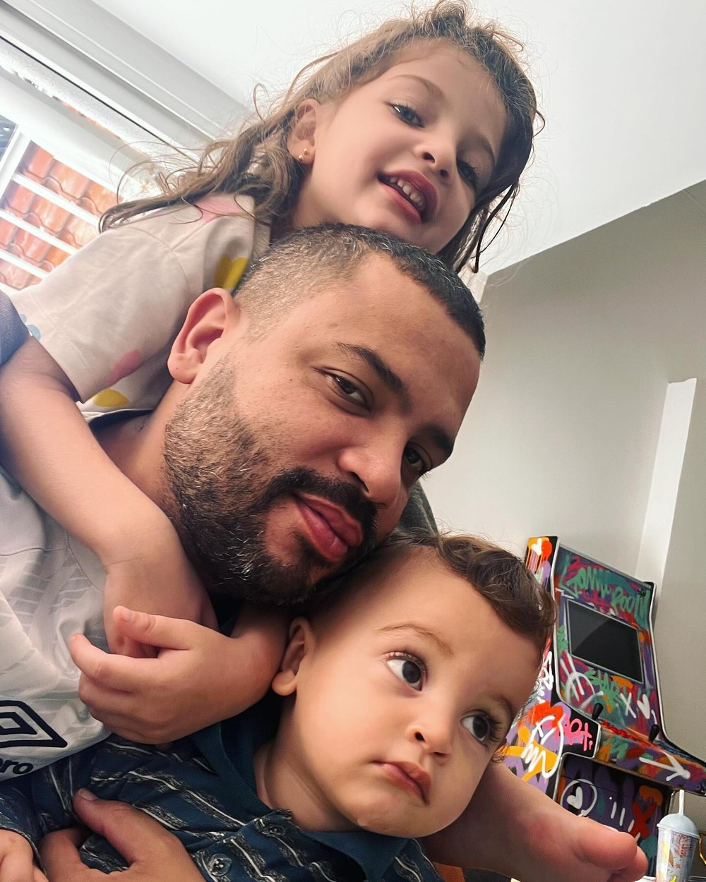 Tamy Contro abre o jogo sobre relação com o ex-marido, Projota ...