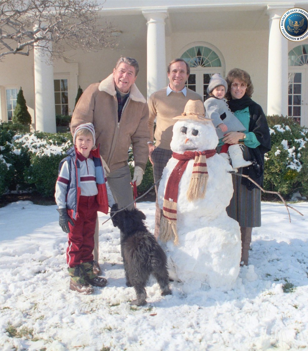 Morre Michael Reagan, filho mais velho do ex-presidente dos EUA Ronald ...