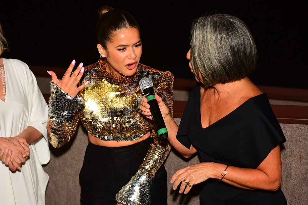 Klara Castanho e Larissa Manoela prestigiam a amiga Maisa Silva em ...