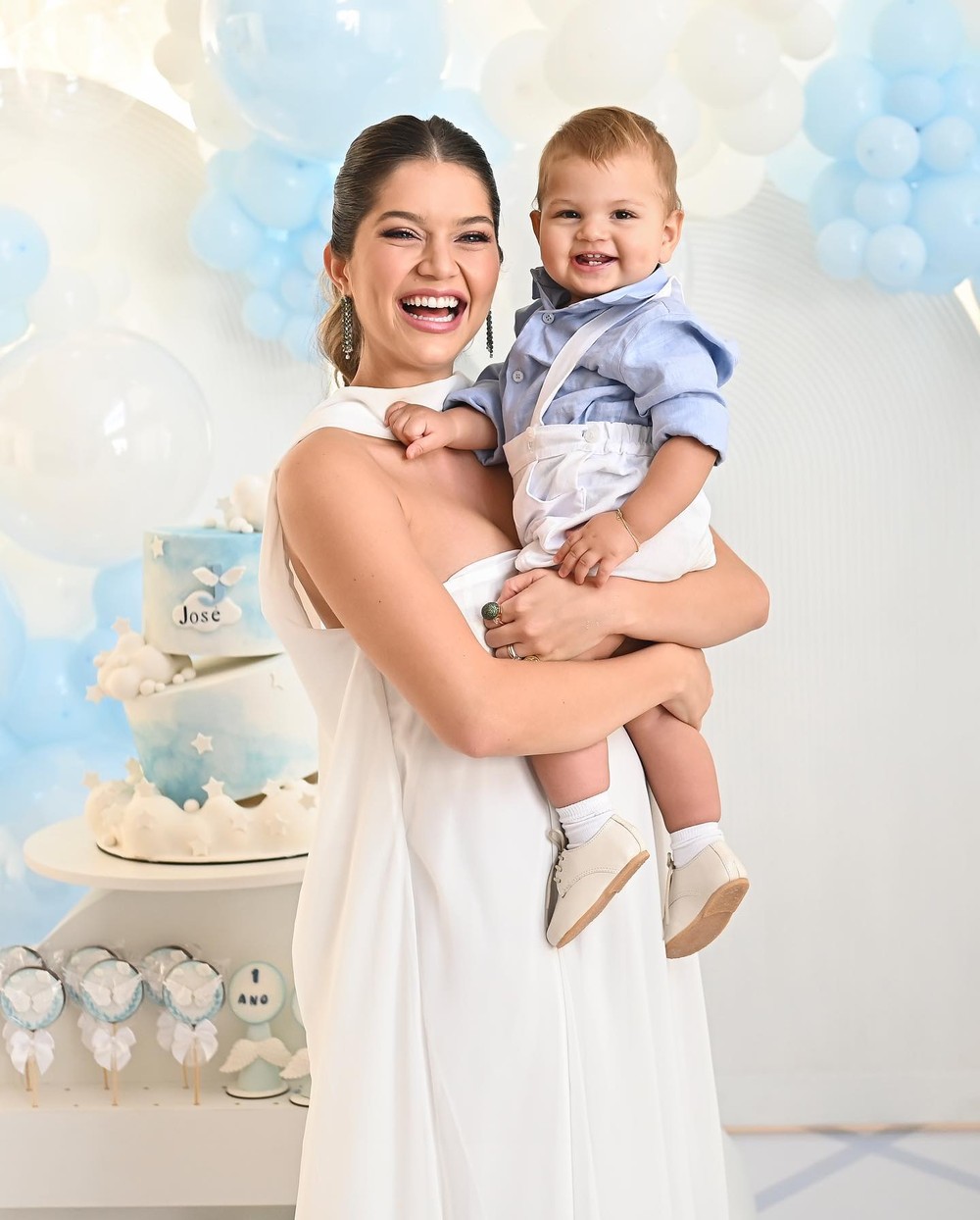 Lyandra Costa, filha de Leandro, abre álbum do aniversário de 1 ano do ...