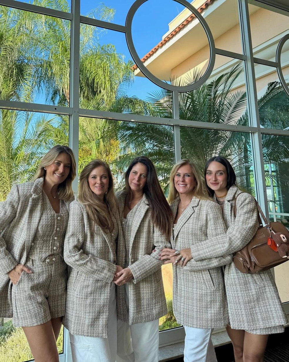 Ticiane Pinheiro, Kiki Pinheiro, Jô Pinheiro, Helô Pinheiro e Bruna ...