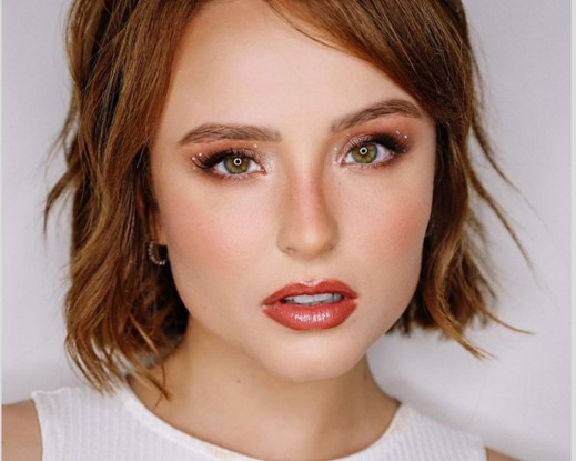 Saiba tudo sobre: Larissa Manoela