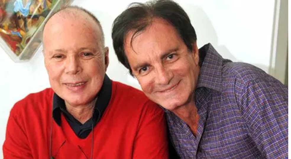 Viúvo e amigos famosos de Gilberto Braga prestigiam lançamento de ...